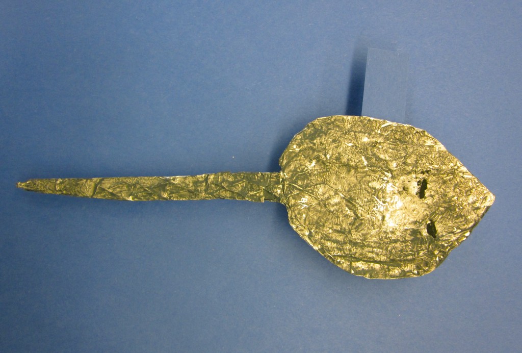 Grade 3/4: Tin Foil Fish | Art Here and There